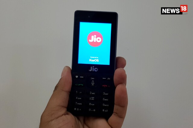 Reliance JioPhone Tops Feature Phone Market Globally With 15% Share ...