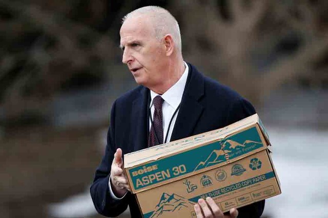 Donald Trump's Bodyguard Keith Schiller to Leave White House - News18