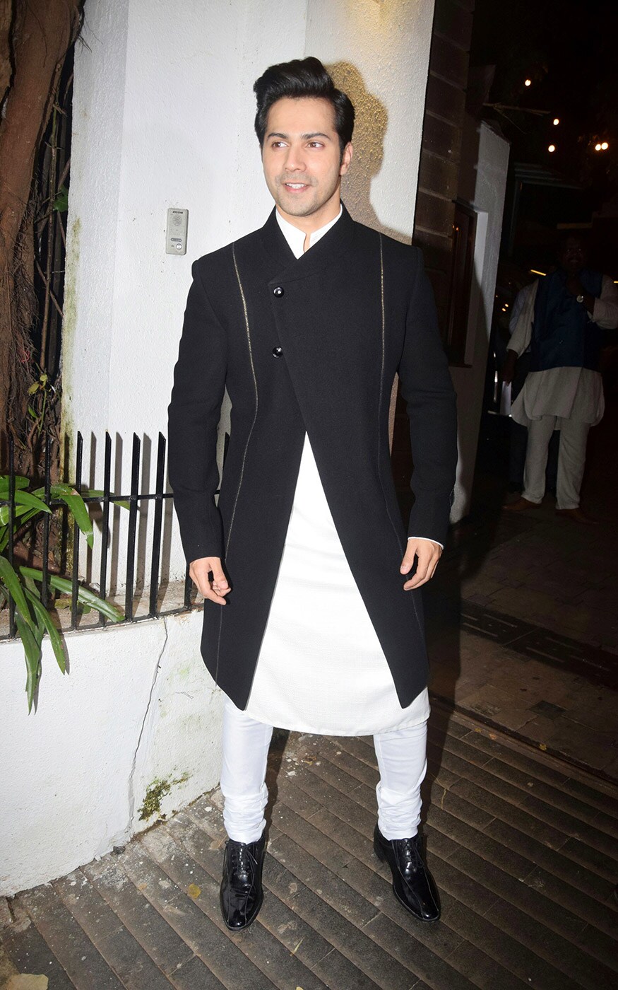 Aamir Khan's Diwali Party: A Star-Studded Affair - News18