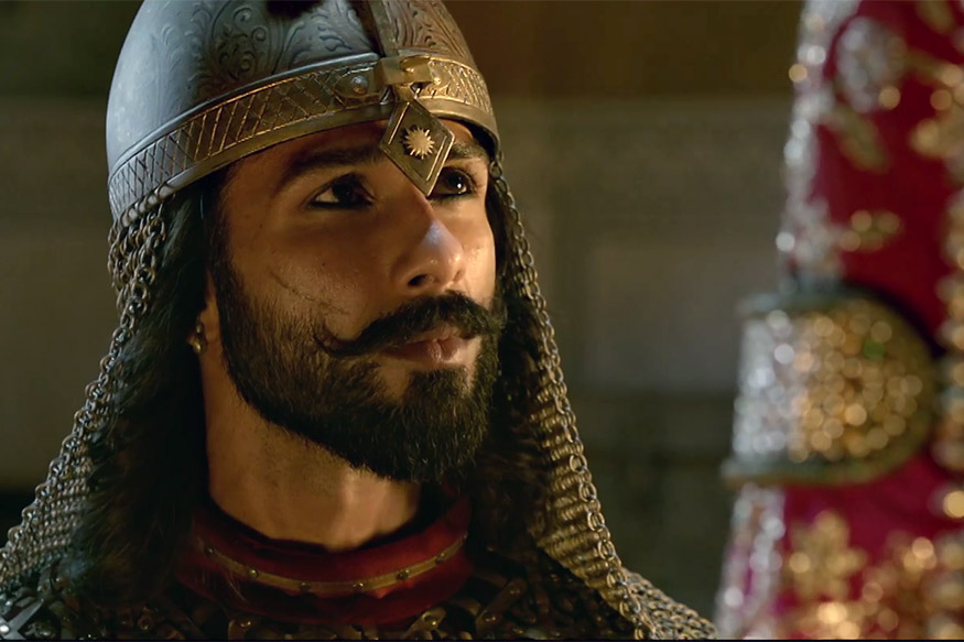 Deepika, Shahid & Ranveer Singh's Regal Avatars from Padmaavat - News18