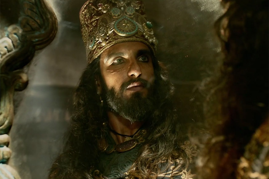 Deepika, Shahid & Ranveer Singh's Regal Avatars from Padmaavat - News18