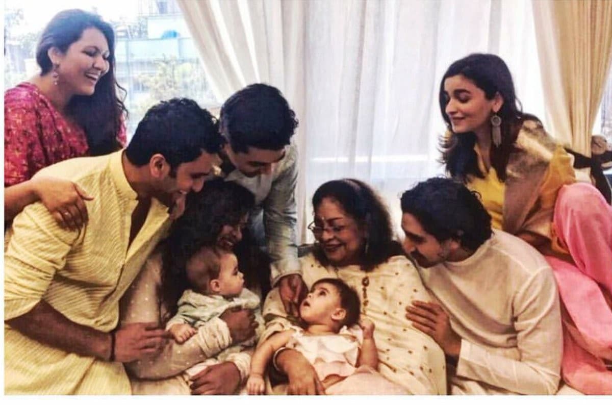 These Adorable Pictures of Karan Johar's Kids Yash And Roohi Will Make ...