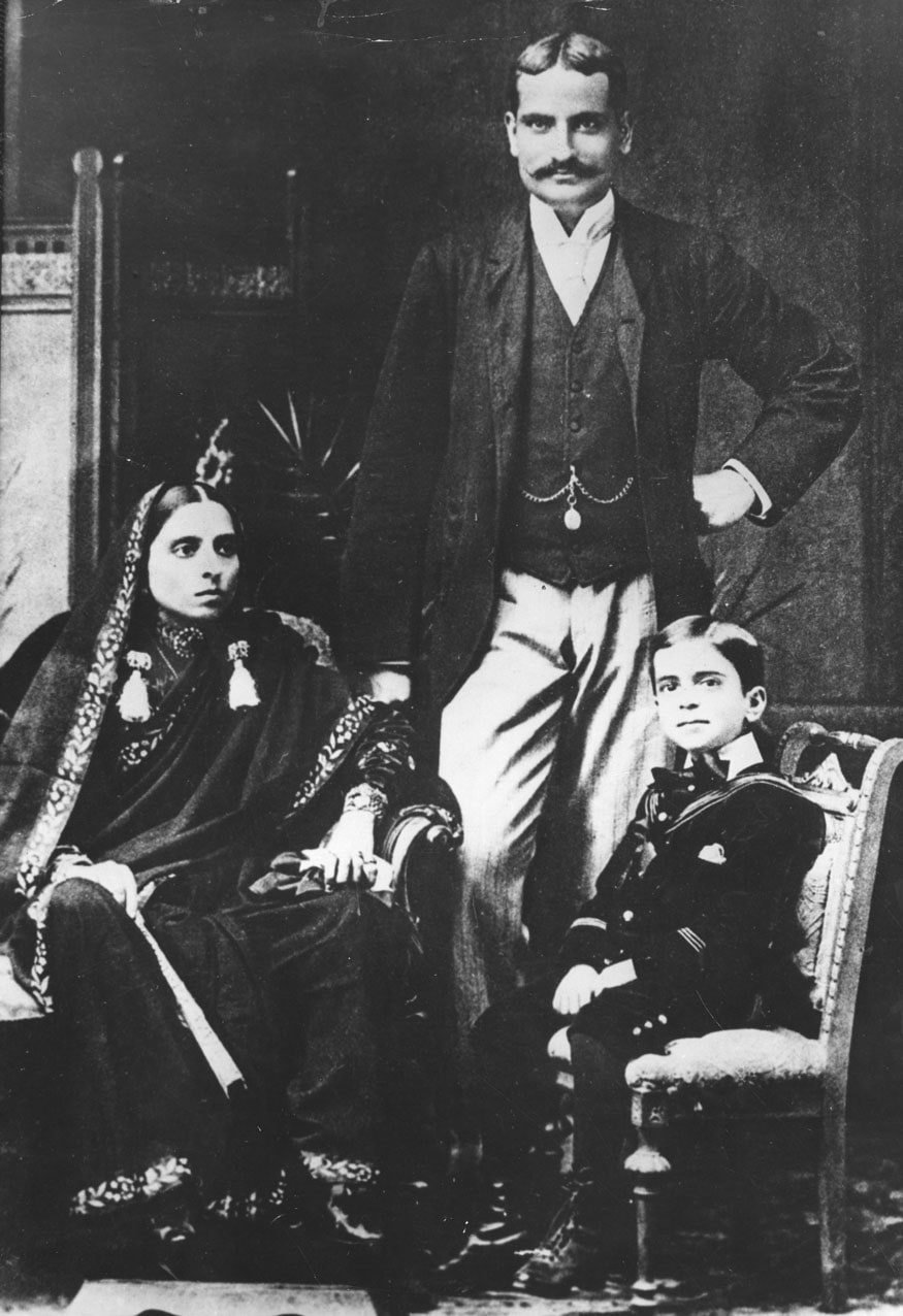 Rare Photos of First Prime Minister of India - Pandit Jawaharlal Nehru ...