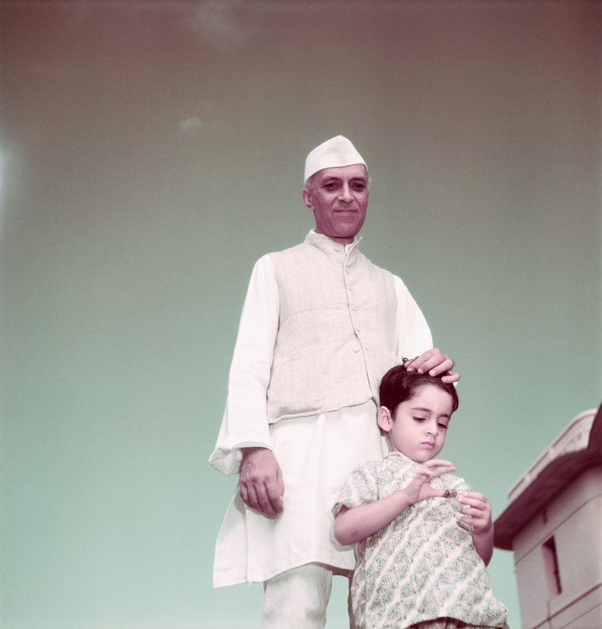 Rare Photos of First Prime Minister of India - Pandit Jawaharlal Nehru ...