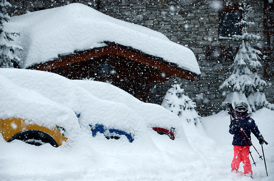 20 Stunning Photos of Places Covered in Snow; Check 'Em Out - News18