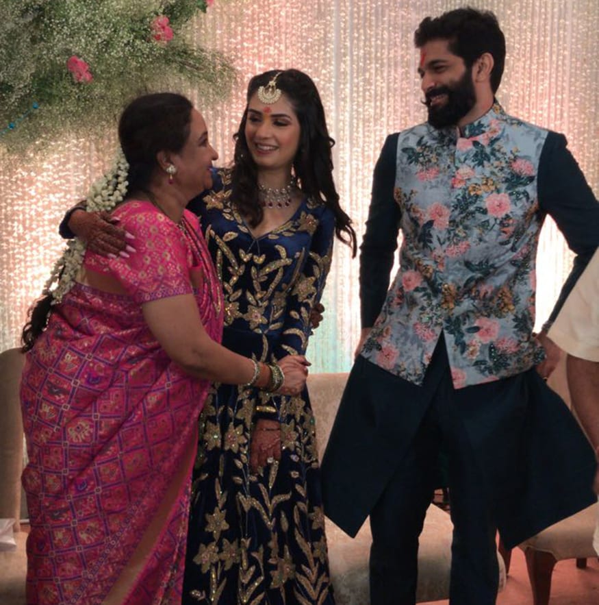 Raj Thackeray's son Amit gets engaged to long-time girlfriend - News18