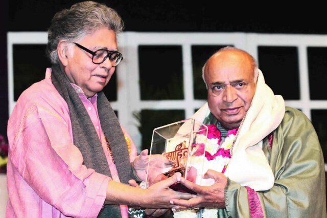 Kerala JD-U Leader MP Veerendra Kumar Resigns From Rajya Sabha - News18