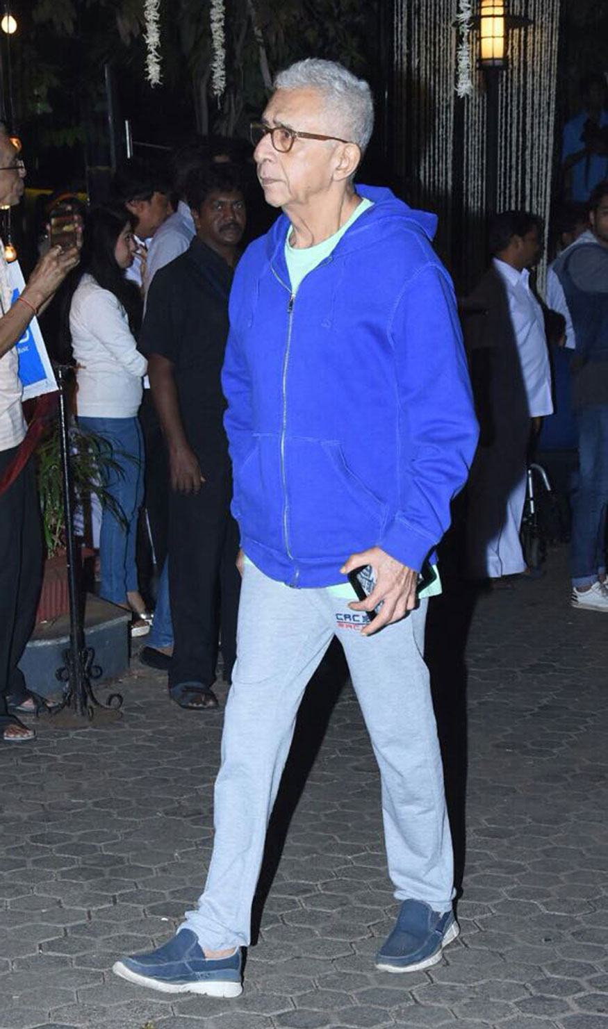 Shashi Kapoor's Chautha: Rekha, Hema Malini & Others Pay Tribute - News18