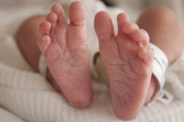 Girl Slips into Coma, Wakes Up Pregnant with 7lb Baby in Second Womb ...