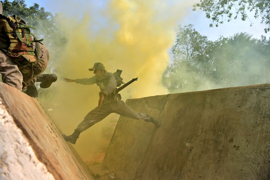 In Photos: Military Training Demonstration in Bengaluru - News18