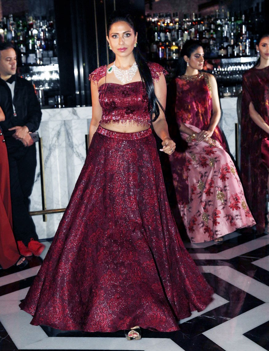 B-Town Divas at Rebecca Dewan's Fashion Collection Launch - News18