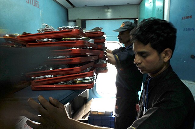 OPINION | Rajdhani Express Pantry Car Gives Birth to New Untouchables ...