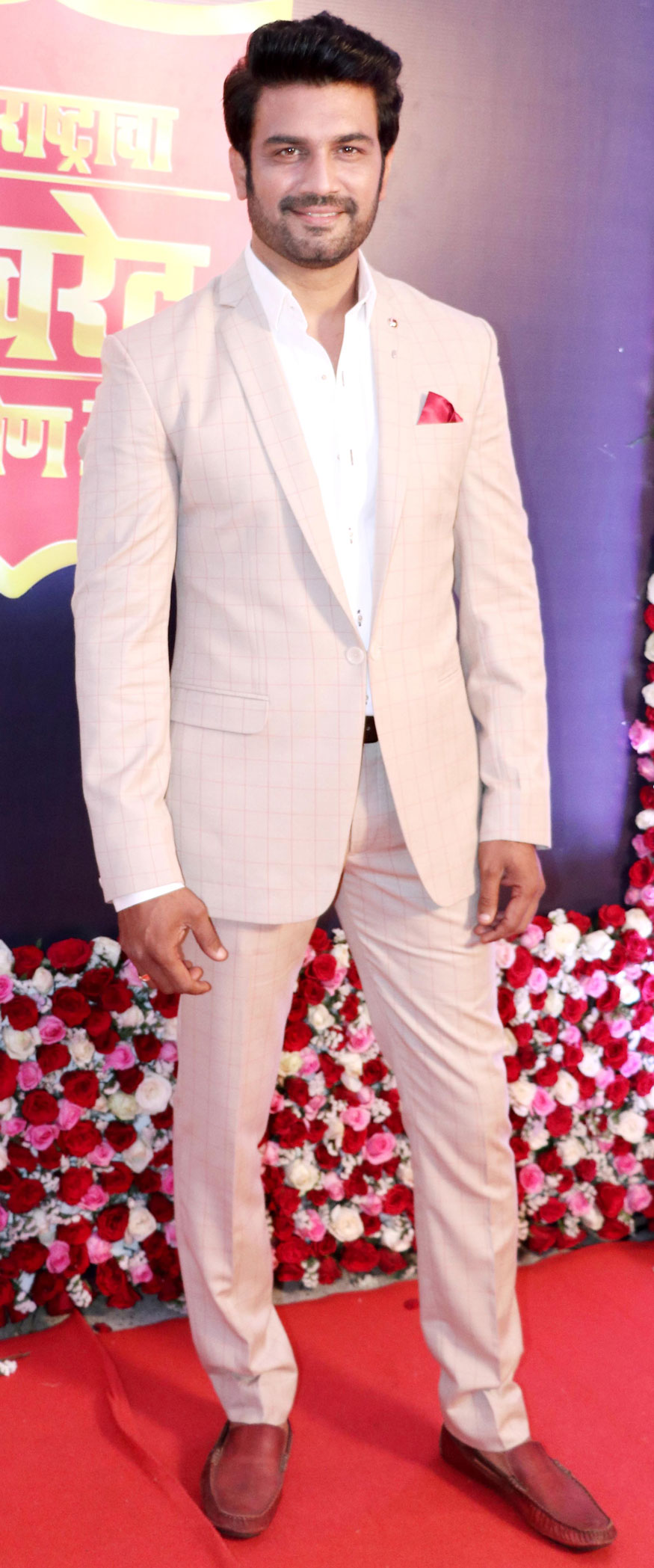 Celebrities at Zee Talkies MFK Awards 2017; See Pictures - News18