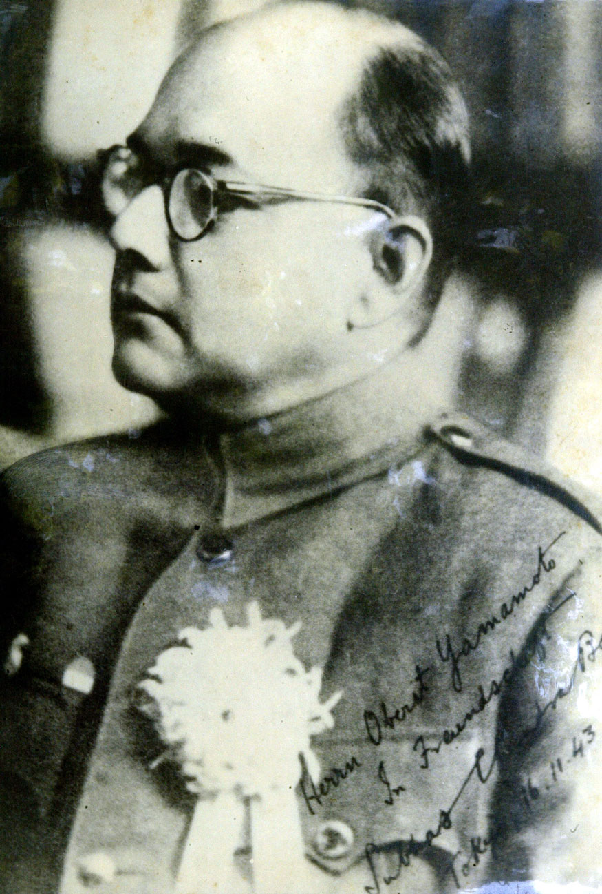 Subhas Chandra Bose Death Anniversary: 18 Rare Photos of the Freedom ...