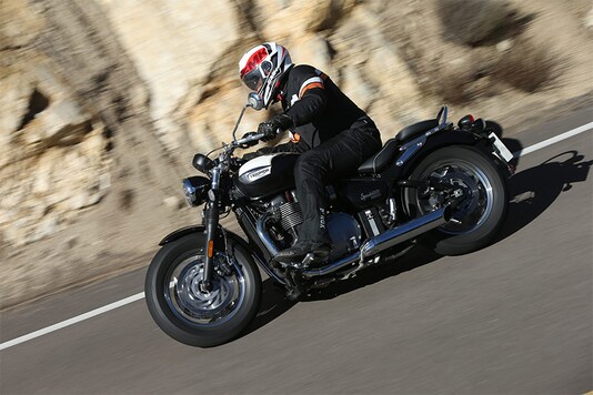 Triumph Bonneville Speedmaster First Ride Review: Classic Cruiser Done ...