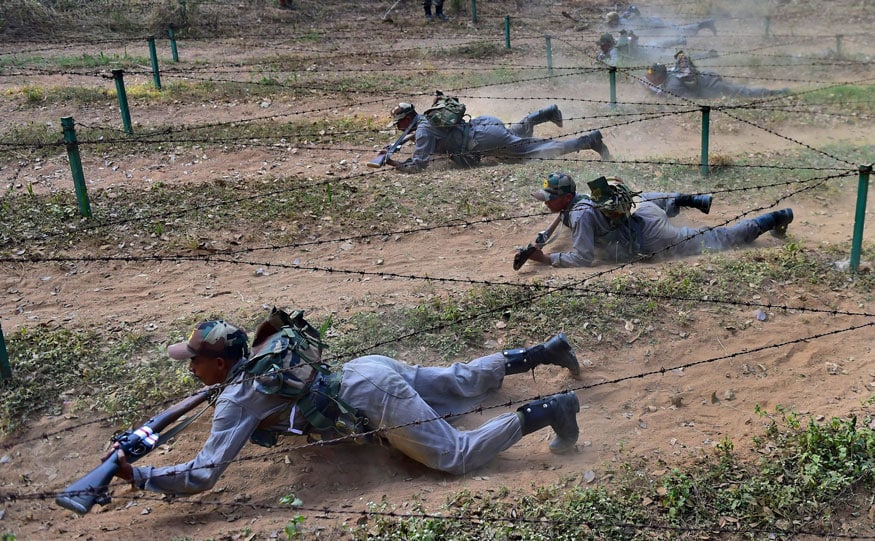 In Photos: Military Training Demonstration in Bengaluru - News18