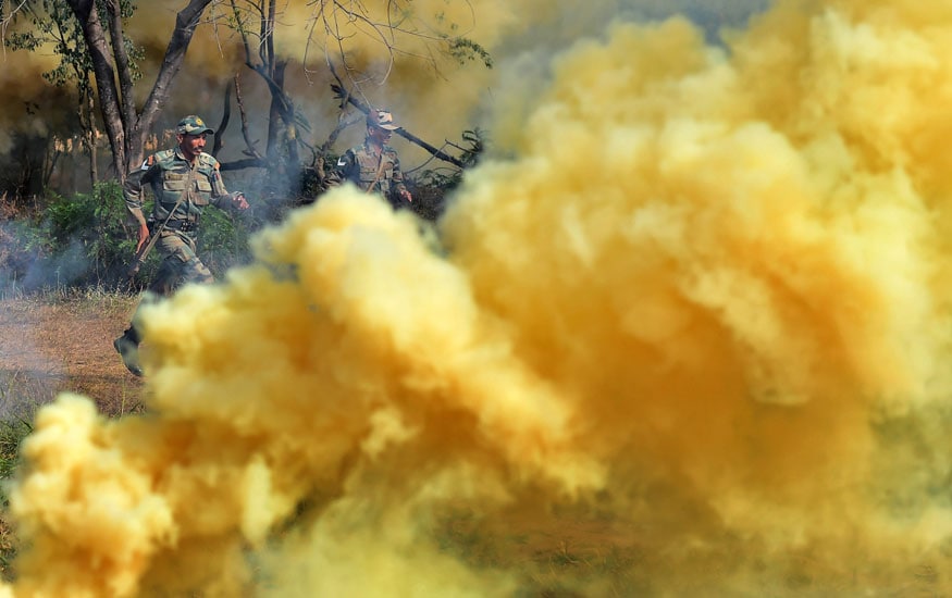 In Photos: Military Training Demonstration in Bengaluru - News18