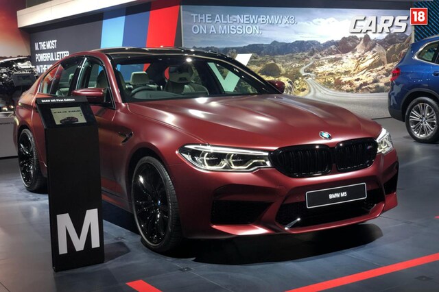New BMW M5 First Look Video at Auto Expo 2018 - News18