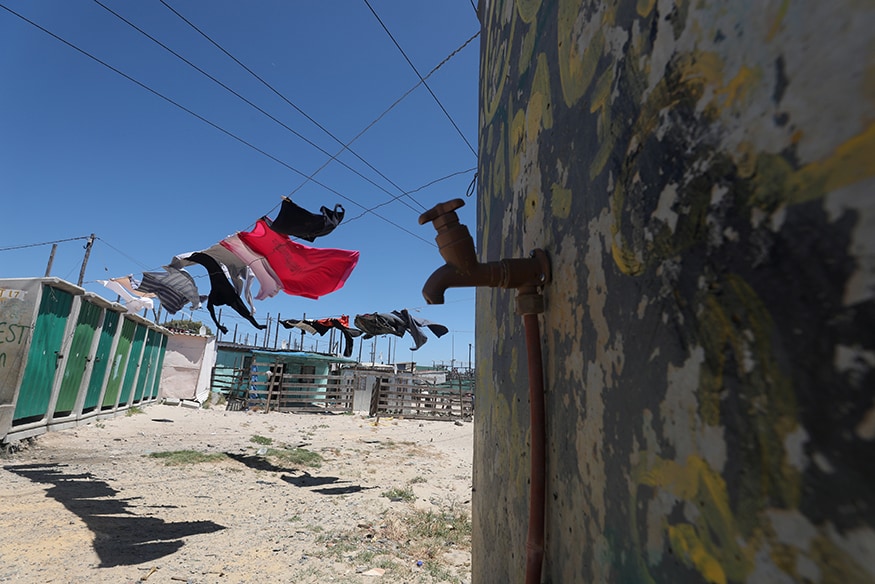Cape Town Nearing Day Zero: Devastating Pictures of the Disappearing ...