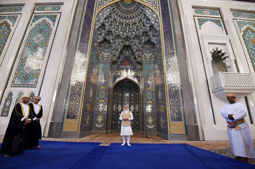 PM Modi Visits 125-year-old Shiva Temple in Old Muscat; See Pictures ...