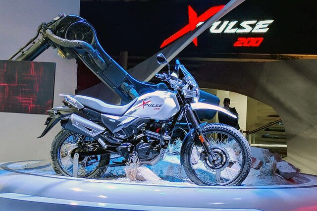 Hero XPulse Concept First Look Video at Auto Expo 2018 - News18