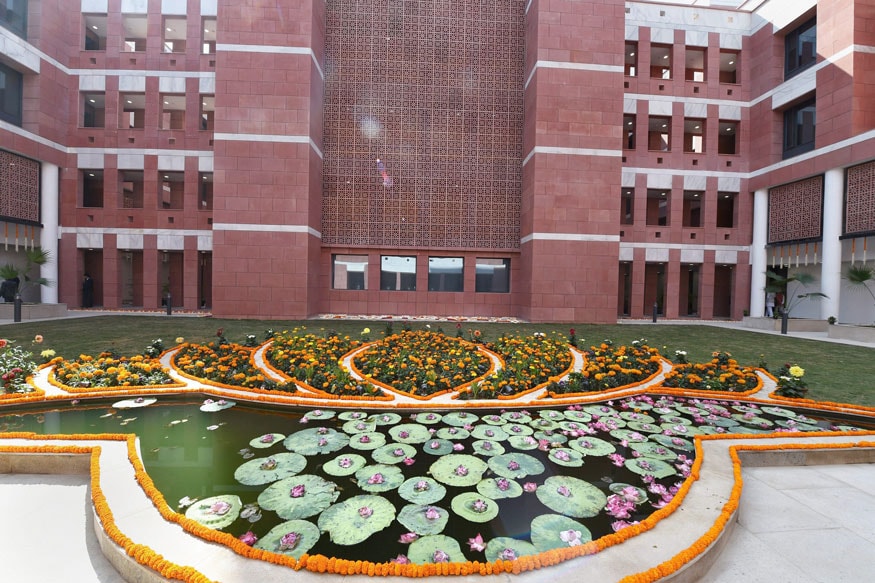 PM Modi Inaugurates 'World's Biggest Party Office' in New Delhi - News18