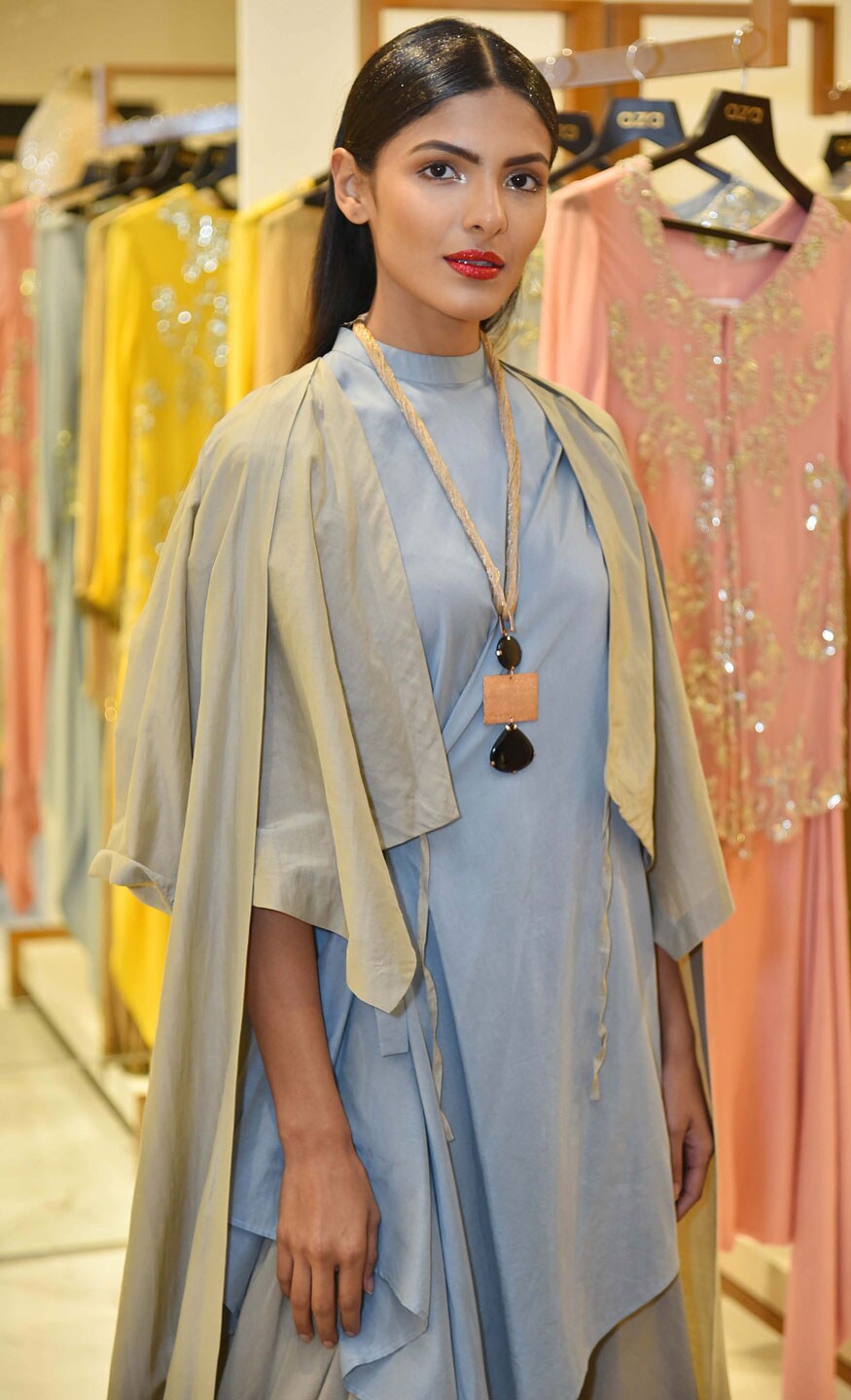 Bollywood Divas Sizzle at AZA Store Launch in Delhi - News18