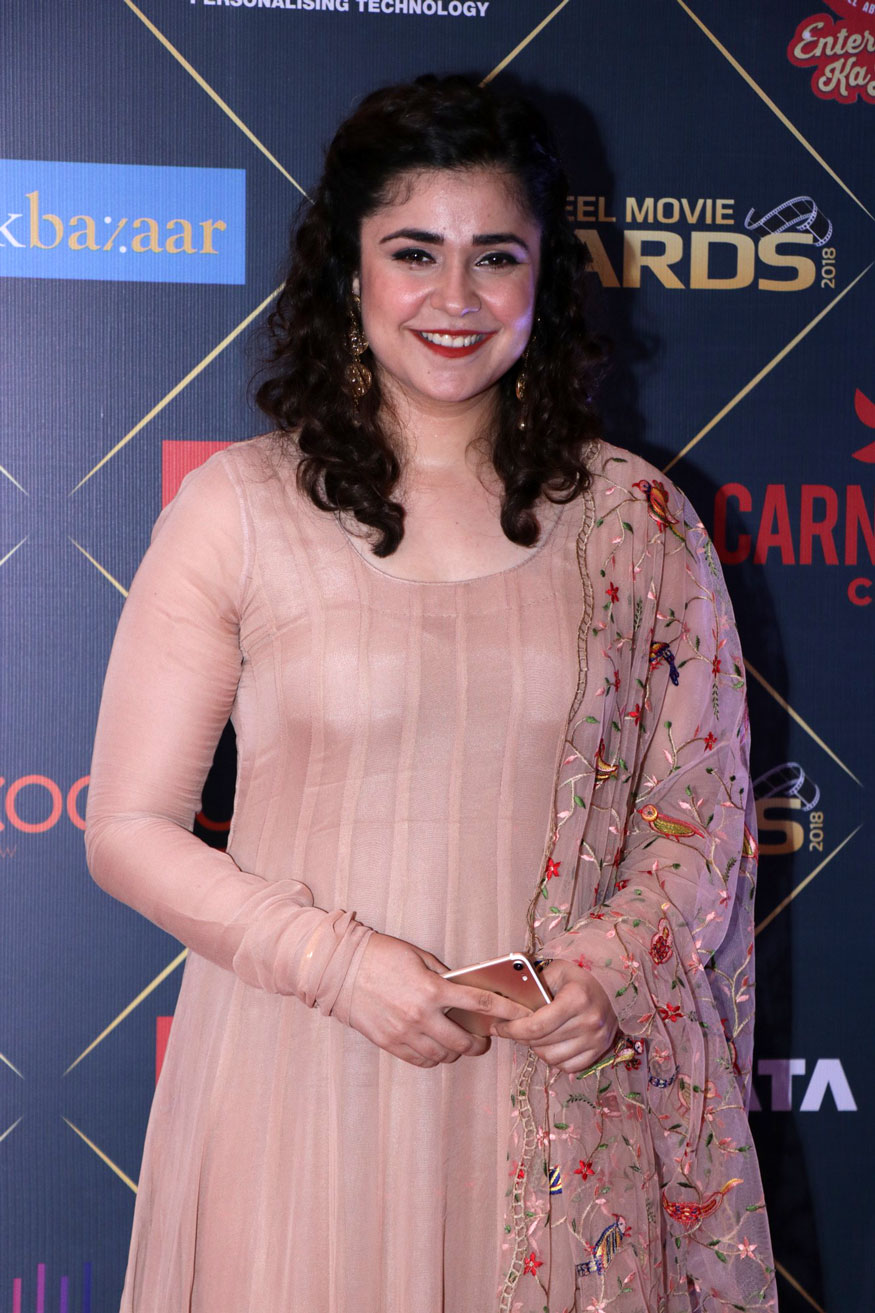 News18 REEL Movie Awards: Best Dressed & Glamorous Divas