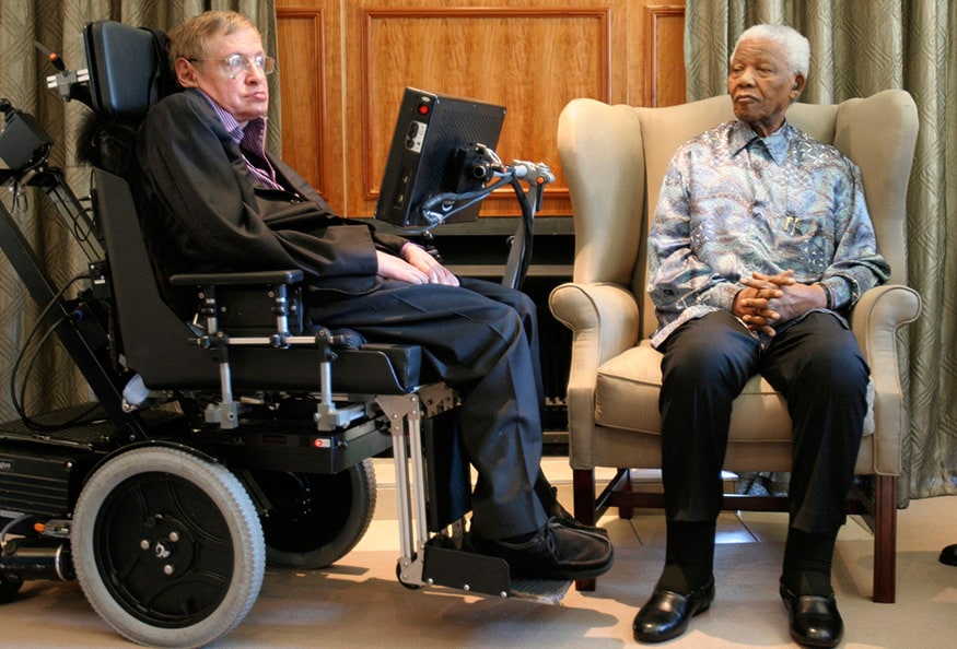 PHOTOS: Stephen Hawking with World Famous Personalities - News18