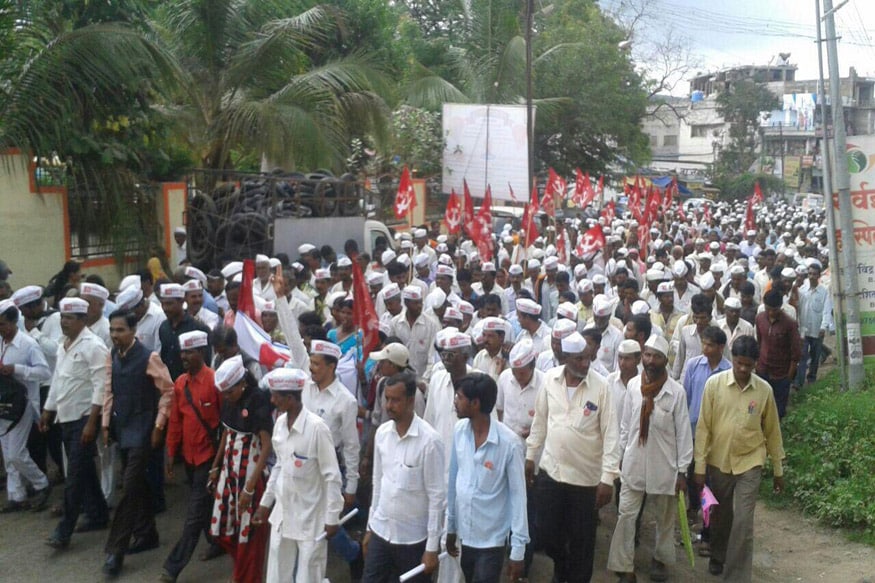25,000 Farmers March From Nashik to Mumbai, Demand Complete Loan Waiver
