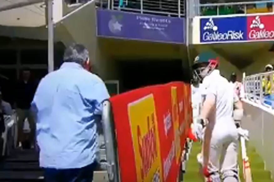 David Warner Involved in a Verbal Spat With Spectator in Cape Town