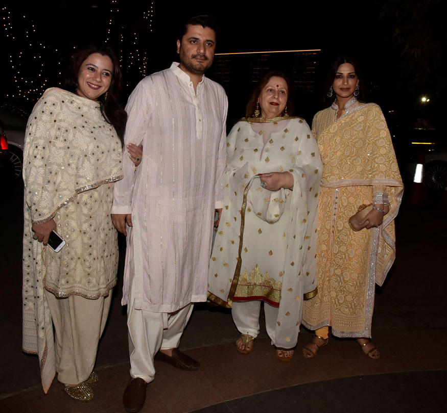 Saudamini Mattu & Siddharth Bhandari's Starry Reception