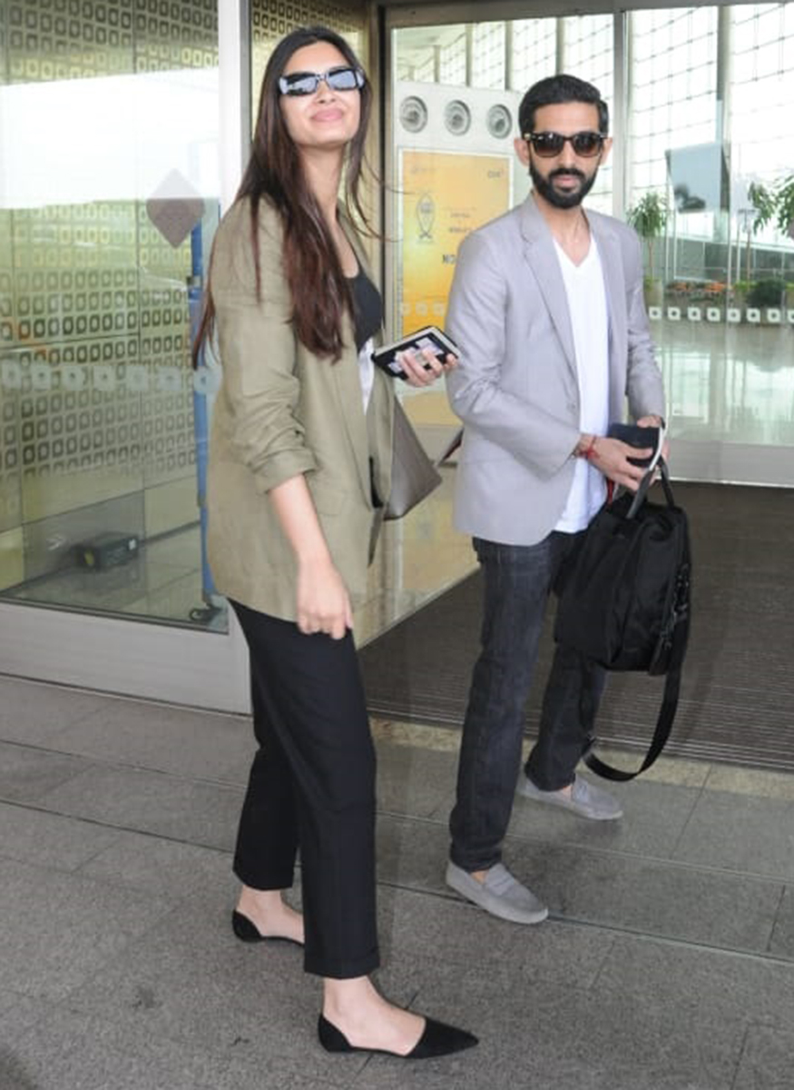 PICS: Diana Penty Jets Off with Millionaire Boyfriend Harsh Sagar - News18