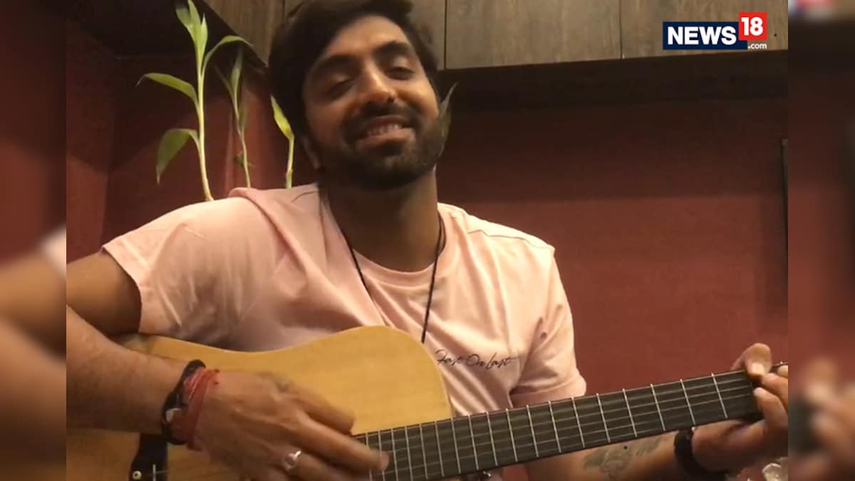 'Humsafar' Singer Akhil Sachdeva Spills Magic With His Soulful Music ...