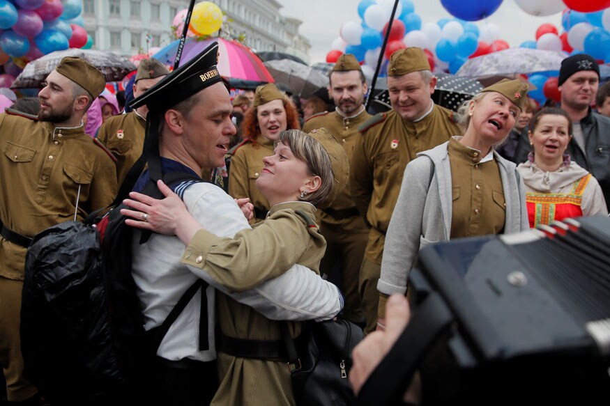 In Pictures: May Day Around the World - News18
