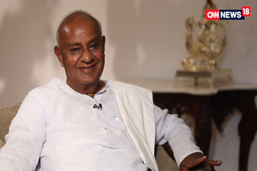 Watch: Off Centre With JD(S) Chief HD Deve Gowda - News18