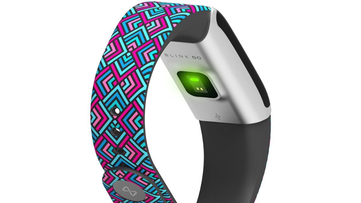 Myntra's First Wearable Device Launched at Rs 4,199 - News18