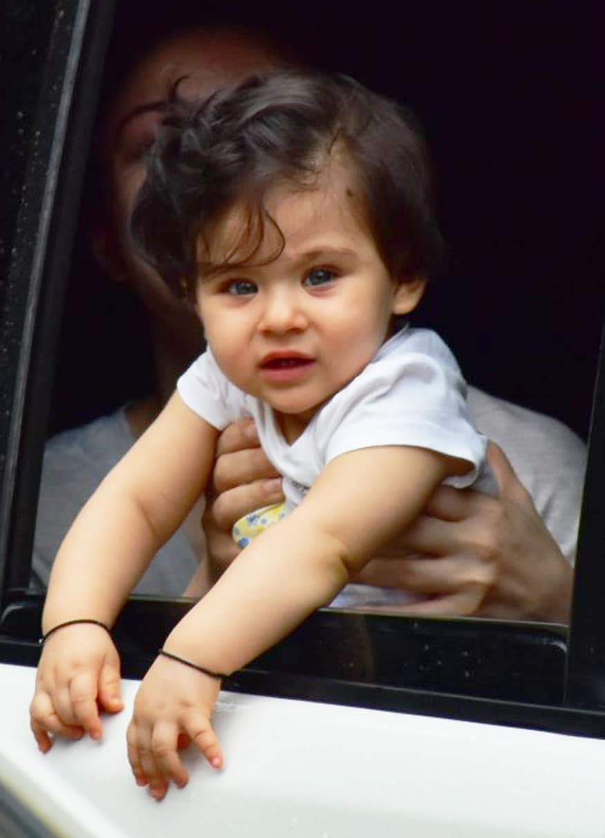 Soha Shares Adorable Picture of Inaaya & Taimur Ali Khan - News18