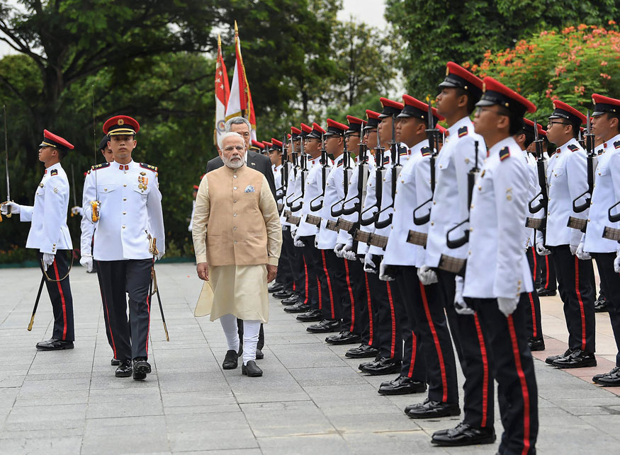 See All the Pictures From PM Modi's Singapore Visit - News18