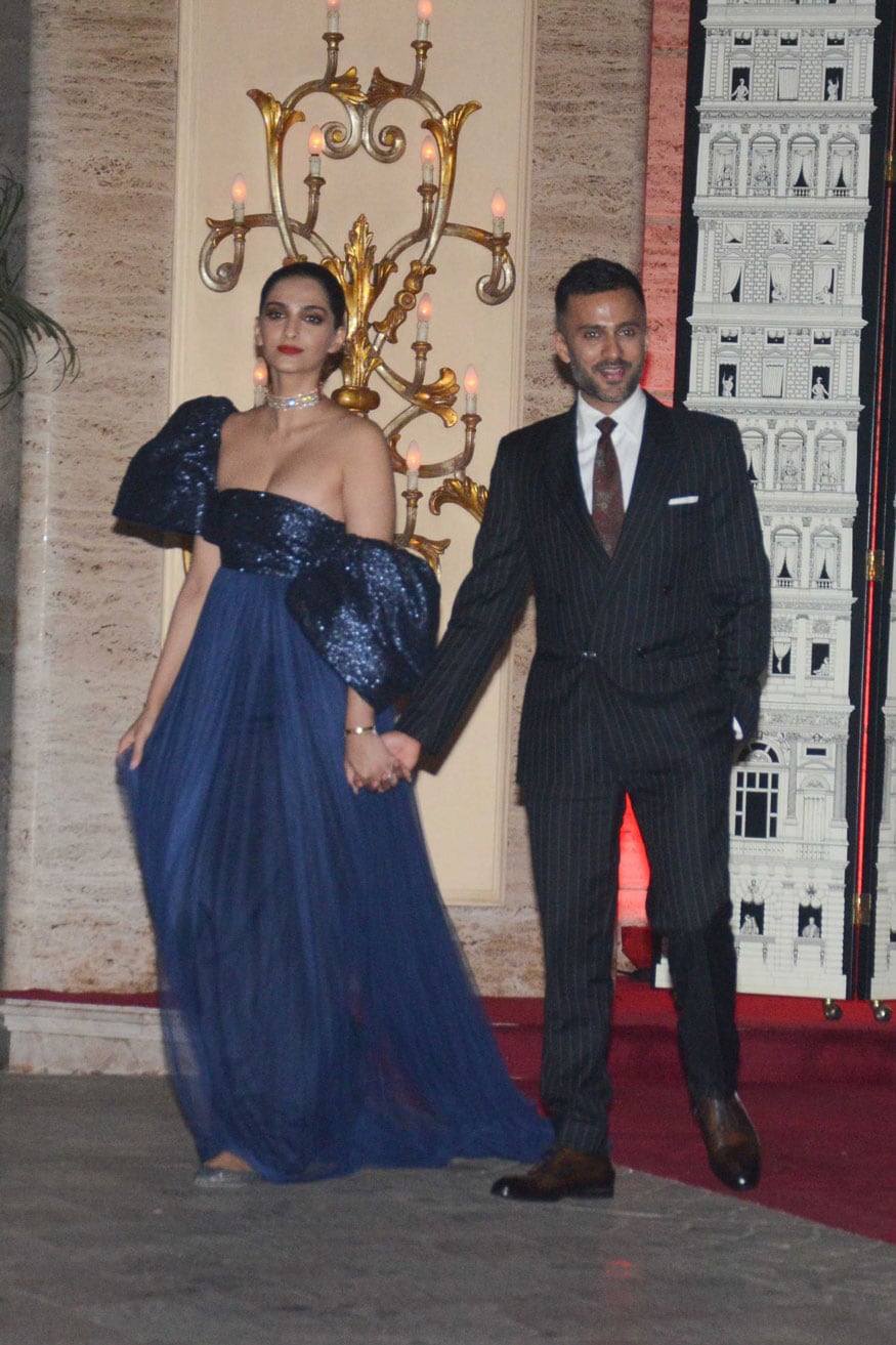 Natasha Poonawala's Party For Sonam K Ahuja & Anand Ahuja - News18