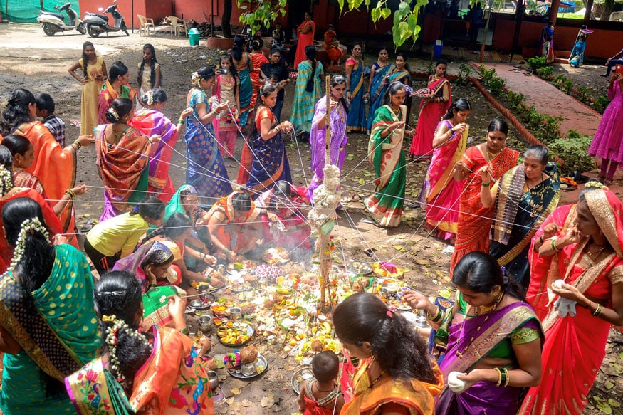 Day in Photos - June 27: Vat Purnima Festival; Amarnath Yatra; Sukhoi ...