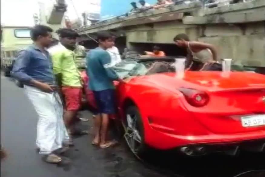 Ferrari Crashed In Kolkata: Driver Dead, Passenger Severely Injured ...