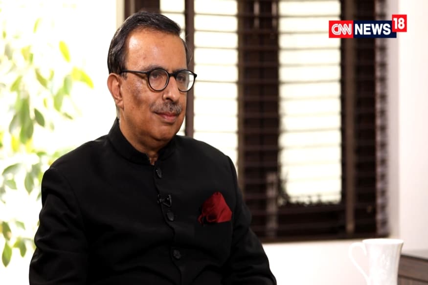 Watch Off Centre With Amitabh Mattoo News18