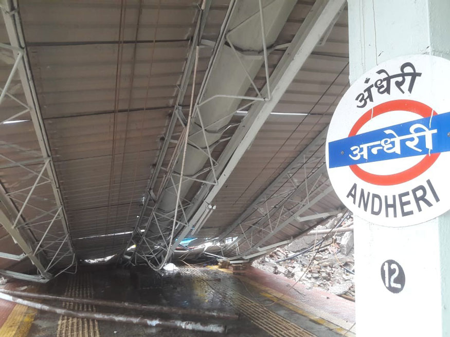 Bridge Collapses At Mumbai's Andheri Station