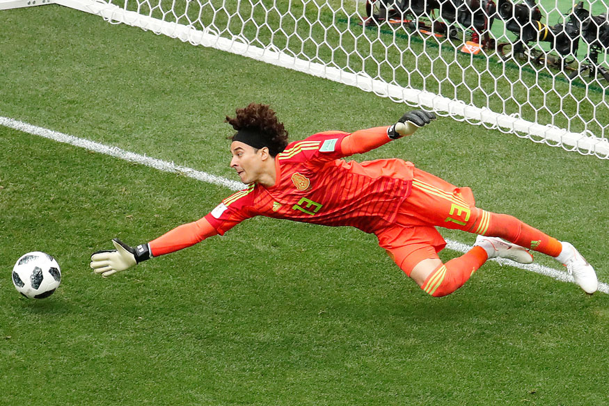 FIFA World Cup 2018: Top 5 Best Goalkeepers in the World Cup - News18