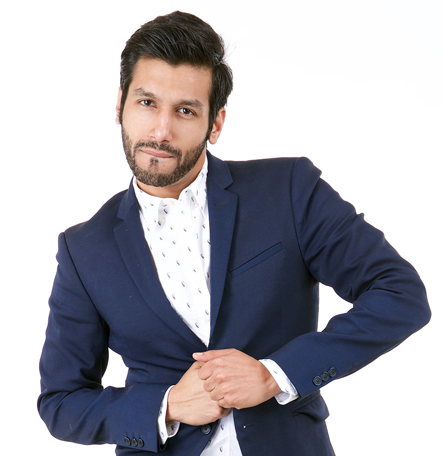 These Artists Became Famous In Most Unconventional Ways - Photogallery