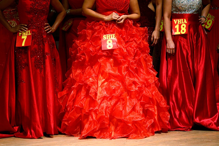 Pictures From the Beauty Pageant Organised For Domestic Helps - News18