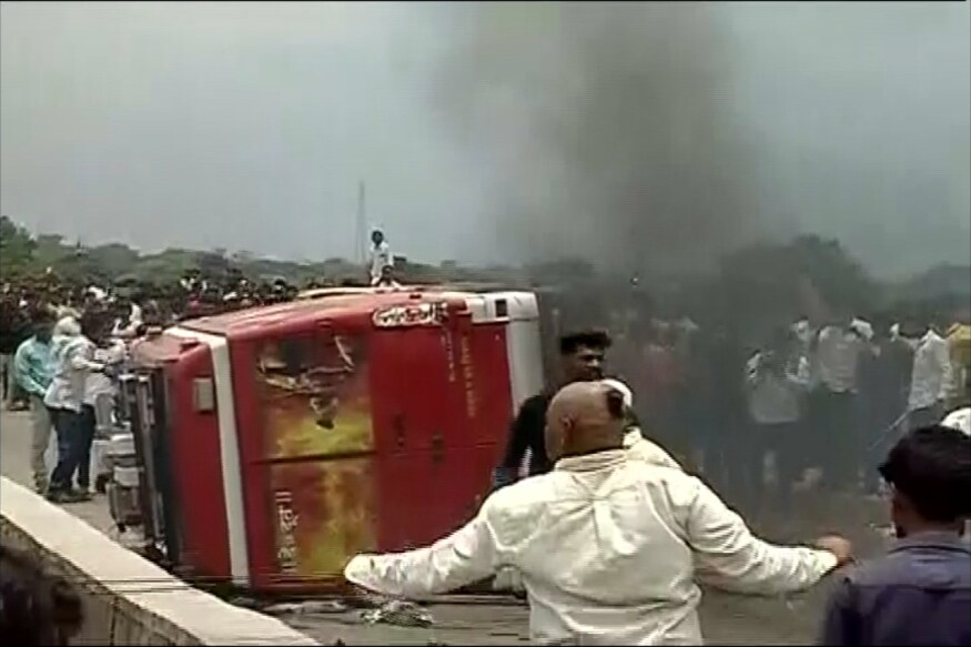 Maratha Outfits Call For Mumbai Bandh Today as Quota Stir Turns Violent