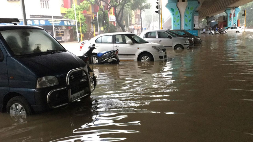 India's 2018 Monsoon: Dramatic Pics Show Aftermath of Heavy Rain - News18