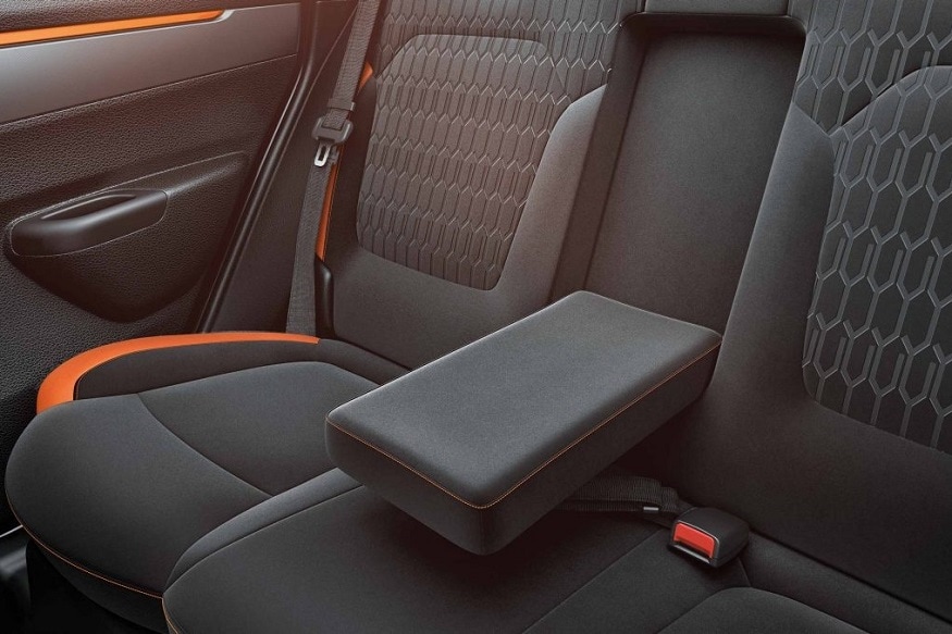 New 2018 Renault Kwid Compact Hatchback Detailed Image Gallery - News18